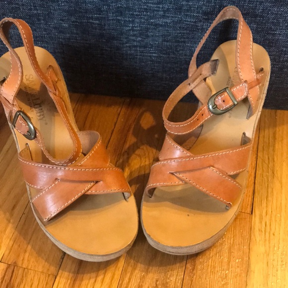 Sam & Libby | Shoes | Sam And Libby Made In Italy Platform Sandals ...